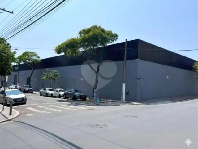 Galpão / Depósito para Venda em São Paulo/SP Cambuci