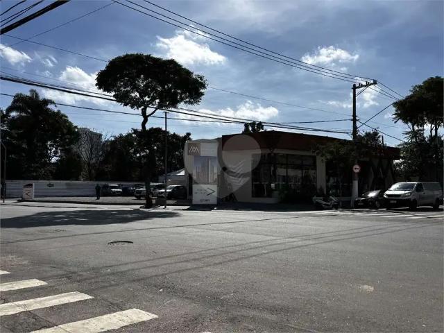Galpão / Depósito para Venda em São Paulo/SP Cambuci