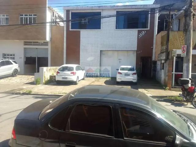 Galpão / Depósito para Venda em Santos/SP Ponta da Praia