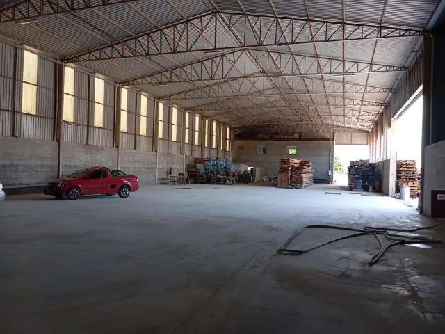 Galpão / Depósito para Locação em Cotia/SP Granja Viana II