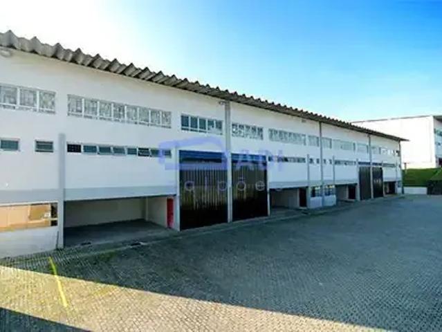 Galpão / Depósito para Locação em Cotia/SP Paisagem Renoir