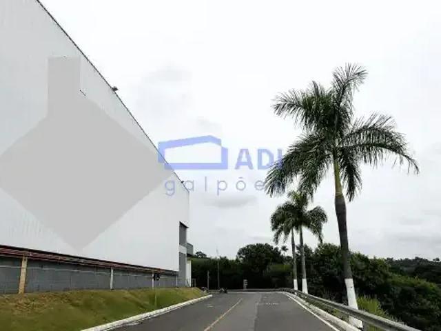 Galpão / Depósito para Locação em Contagem/MG Cincão