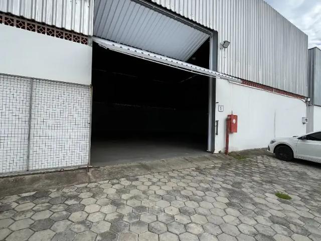 Galpão / Depósito para Locação em Camboriú/SC Rio Pequeno