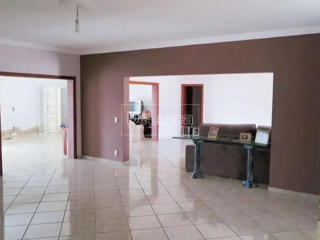 Galpão / Depósito para Locação em Campinas/SP Vila Nogueira 4 Quartos