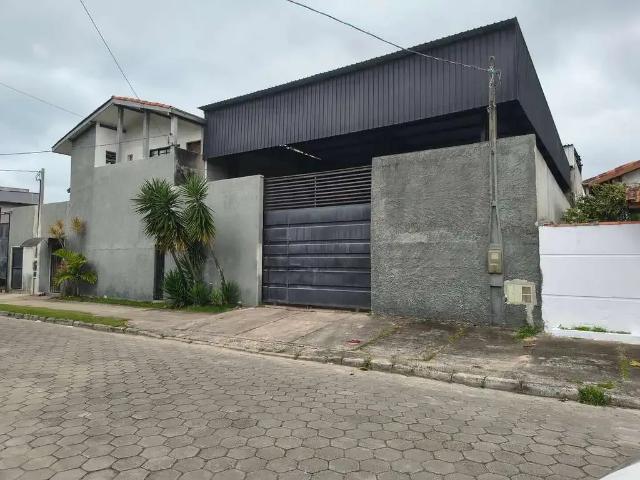 Galpão / Depósito para Locação em Caraguatatuba/SP Pontal de Santa Marina