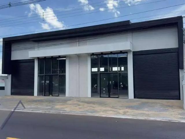 Galpão / Depósito para Locação em Cascavel/PR Coqueiral