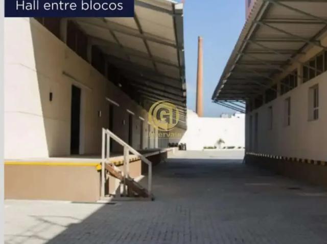 Galpão / Depósito para Locação em Cruzeiro/SP Centro
