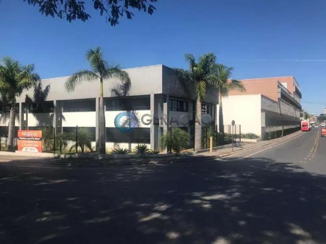 Galpão / Depósito para Locação em Cruzeiro/SP Centro