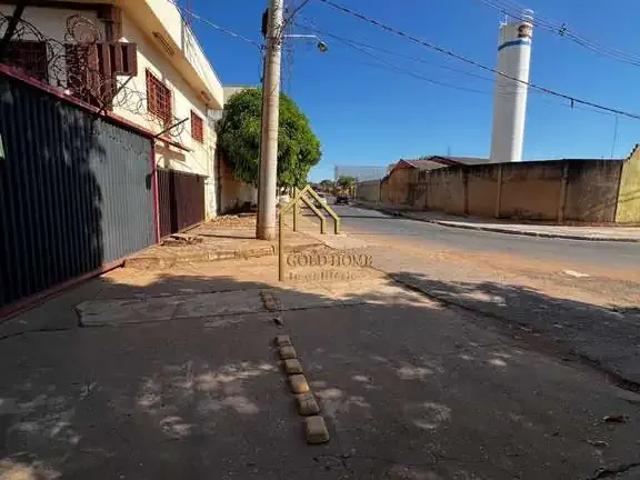 Galpão / Depósito para Locação em Cuiabá/MT Jardim Presidente I 8 Quartos