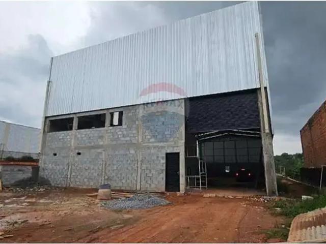 Galpão / Depósito para Locação em Arujá/SP Fontes