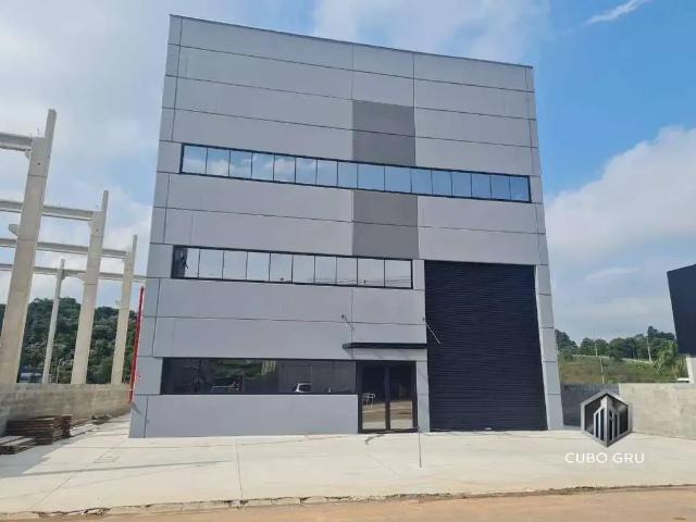 Galpão / Depósito para Locação em Arujá/SP Portão