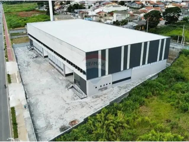 Galpão / Depósito para Locação em Arujá/SP Portão