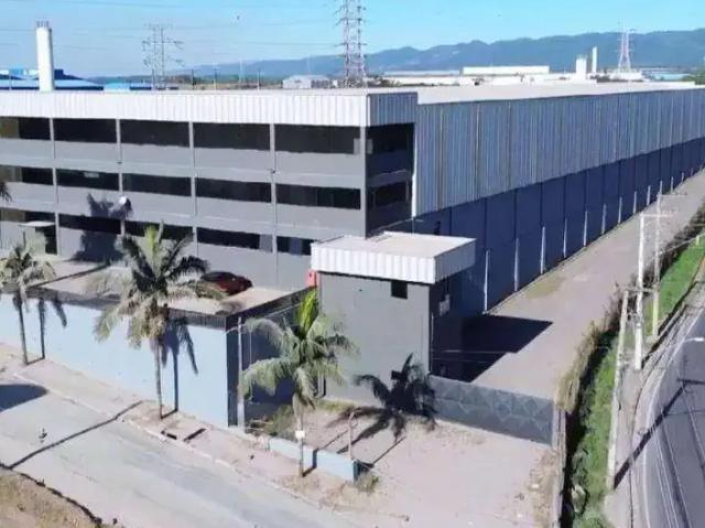 Galpão / Depósito para Locação em Arujá/SP Portão