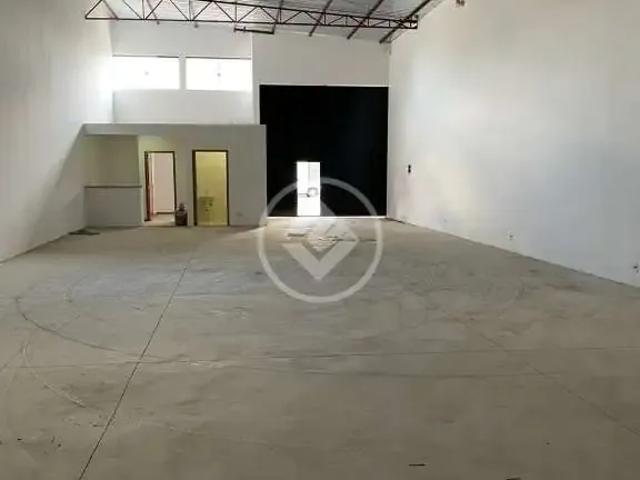 Galpão / Depósito para Locação em Araçatuba/SP Centro