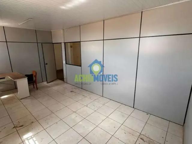 Galpão / Depósito para Locação em Araçatuba/SP Vila Carvalho 2 Quartos