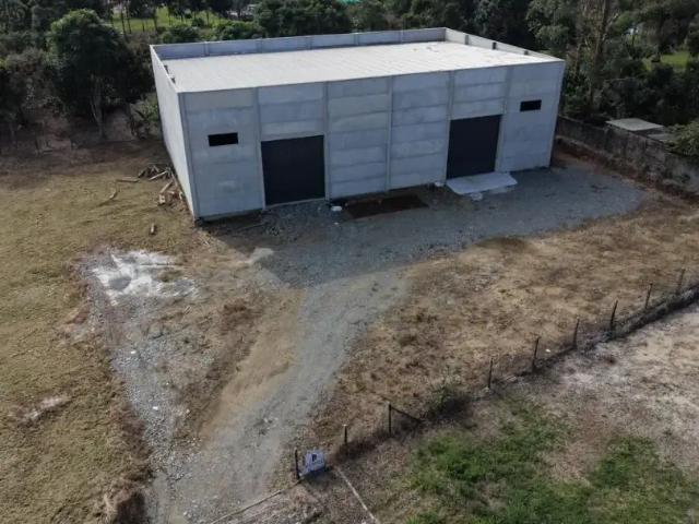 Galpão / Depósito para Locação em Araquari/SC Areias Pequenas