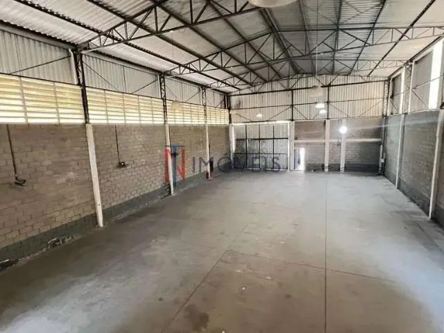 Galpão / Depósito para Locação em Atibaia/SP Centro
