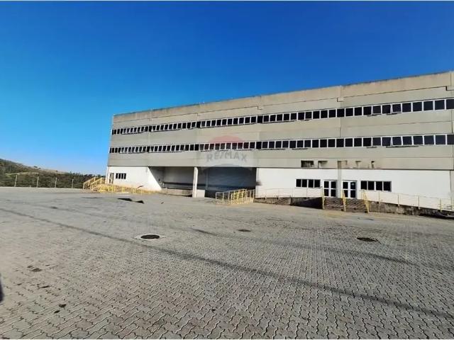 Galpão / Depósito para Locação em Atibaia/SP Rio Abaixo