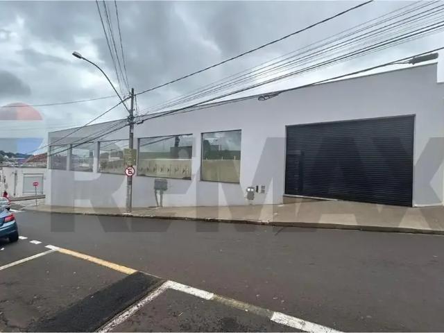 Galpão / Depósito para Locação em Botucatu/SP Centro