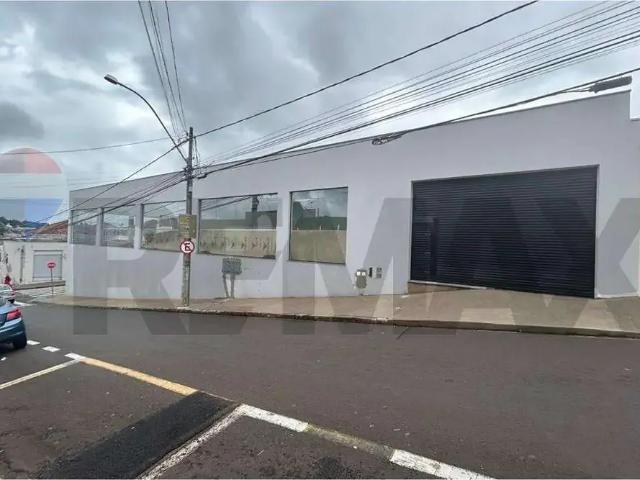 Galpão / Depósito para Locação em Botucatu/SP Centro