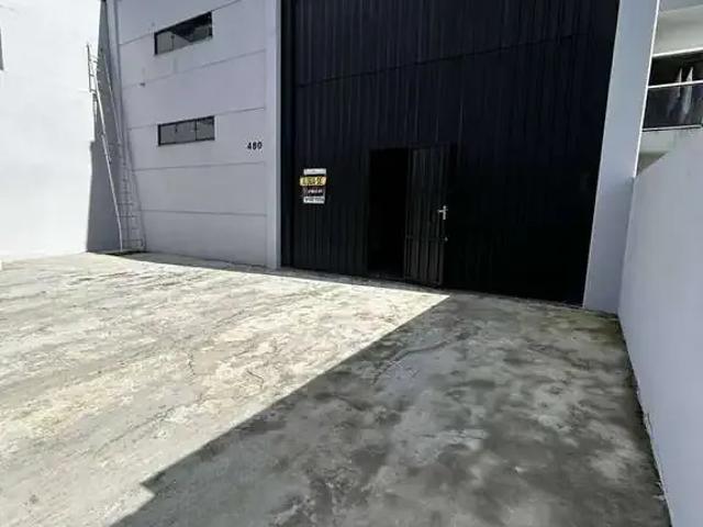 Galpão / Depósito para Locação em Balneário Camboriú/SC Municípios