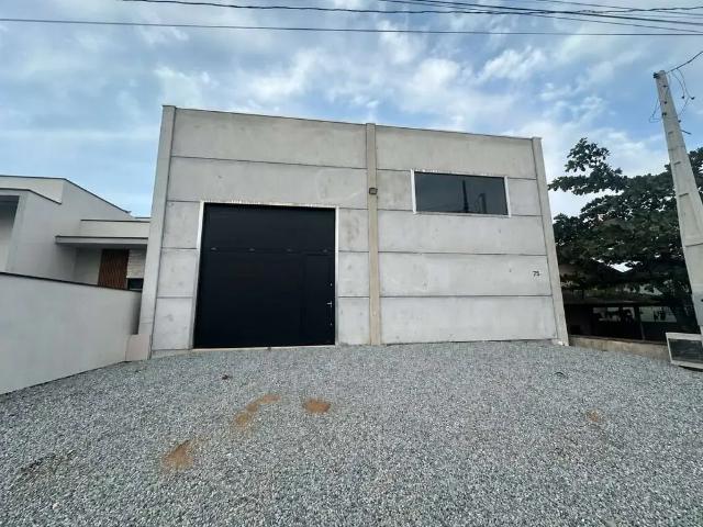 Galpão / Depósito para Locação em Barra Velha/SC Itajubá