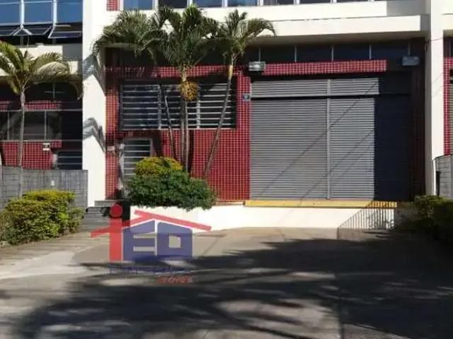 Galpão / Depósito para Locação em Barueri/SP Alphaville Industrial