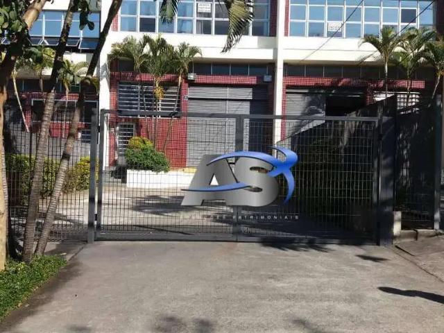 Galpão / Depósito para Locação em Barueri/SP Alphaville Industrial