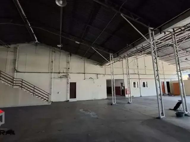 Galpão / Depósito para Locação em Barueri/SP Condomínio Centro Comercial Alphaville