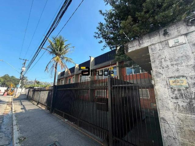 Galpão / Depósito para Locação em Barueri/SP Jardim São Silvestre