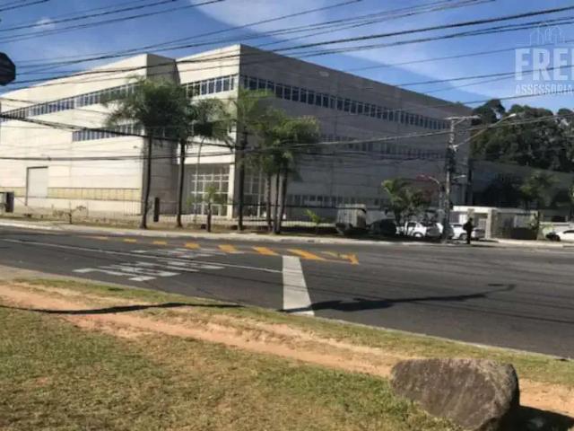 Galpão / Depósito para Locação em Barueri/SP Tamboré