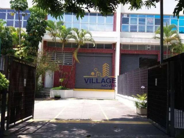 Galpão / Depósito para Locação em Barueri/SP Tamboré