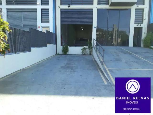 Galpão / Depósito para Locação em Barueri/SP Tamboré