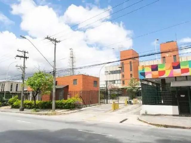 Galpão / Depósito para Locação em Barueri/SP Tamboré