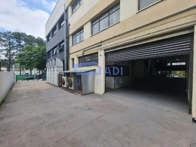 Galpão / Depósito para Locação em Barueri/SP Tamboré