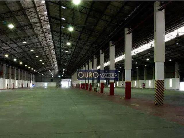 Galpão / Depósito para Locação em Barueri/SP Tamboré