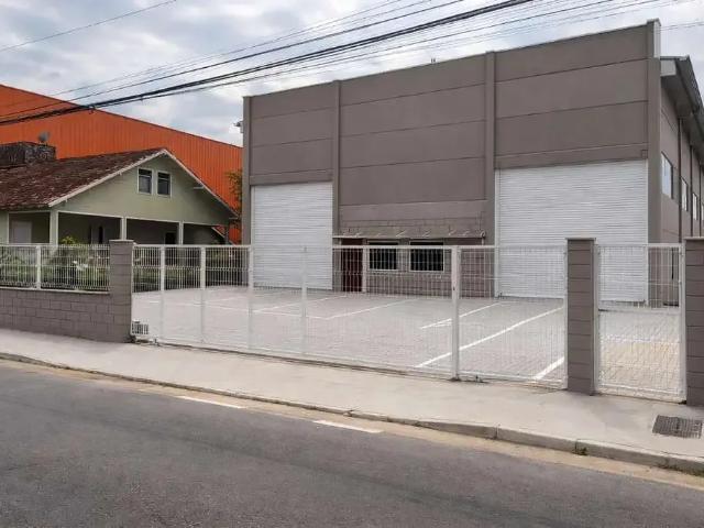 Galpão / Depósito para Locação em Biguaçu/SC Rio Caveiras