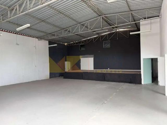 Galpão / Depósito para Locação em Blumenau/SC Velha 1 Quartos