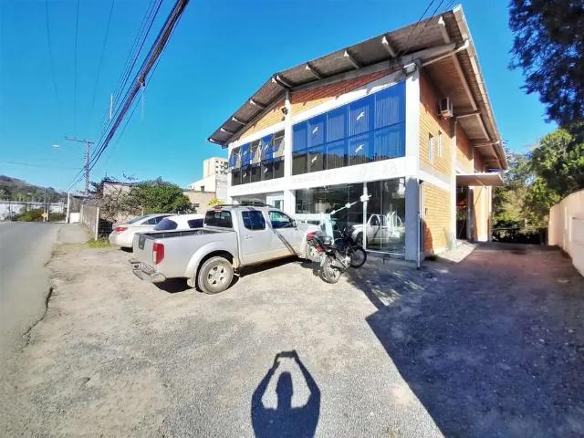 Galpão / Depósito para Locação em Blumenau/SC Badenfurt