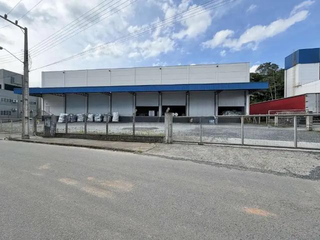 Galpão / Depósito para Locação em Blumenau/SC Badenfurt 2 Quartos