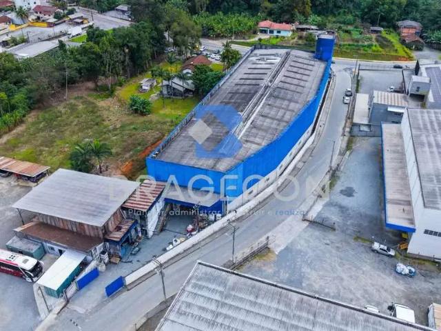 Galpão / Depósito para Locação em Blumenau/SC Badenfurt
