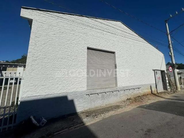 Galpão / Depósito para Locação em Brusque/SC Azambuja