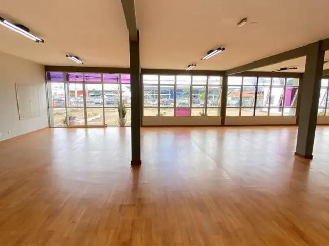 Galpão / Depósito para Locação em Brasília/DF Zona Industrial Guará