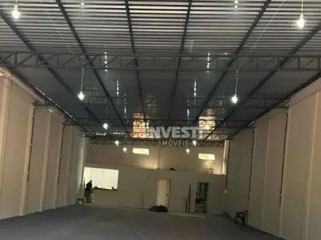 Galpão / Depósito para Locação em Goiânia/GO Vila Itatiaia