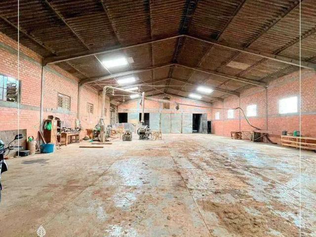 Galpão / Depósito para Locação em Guarapuava/PR Industrial