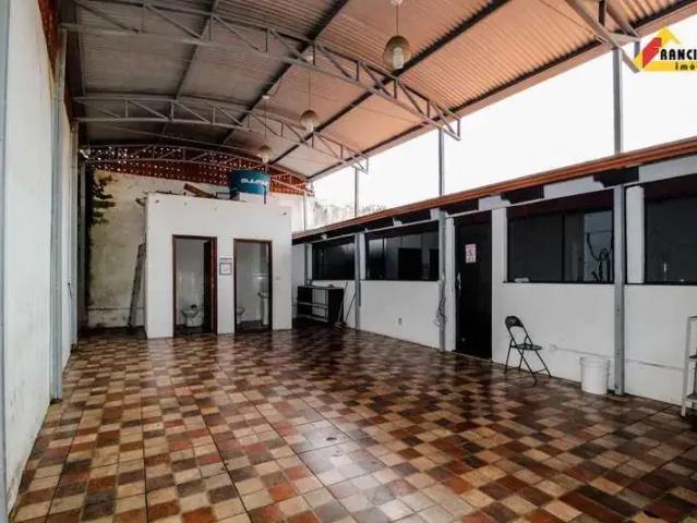 Galpão / Depósito para Locação em Divinópolis/MG Santa Clara