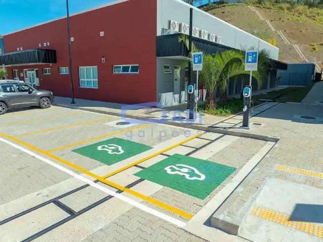 Galpão / Depósito para Locação em Embu das Artes/SP Água Espraiada