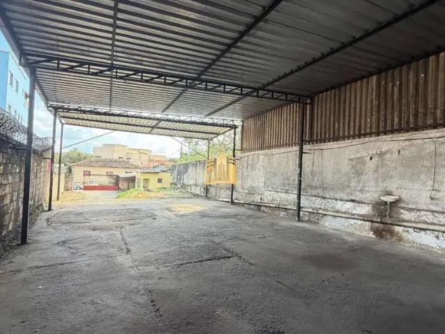 Galpão / Depósito para Locação em Esmeraldas/MG Centro