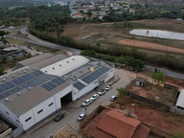 Galpão / Depósito para Locação em Esmeraldas/MG Fernão Dias