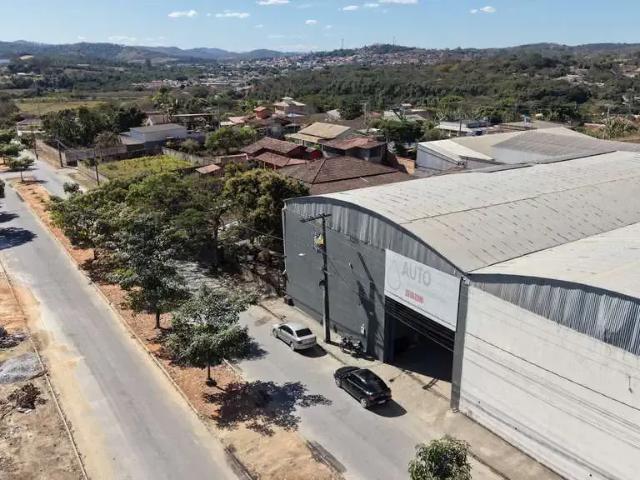 Galpão / Depósito para Locação em Esmeraldas/MG Santa Quitéria